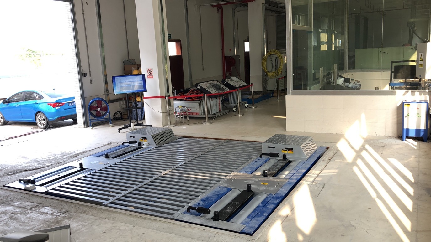 4WD Chassis Dynamometer for AWD Vehicle Performance Testing